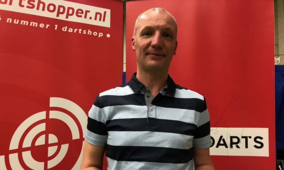 Titels SterkDarts Masters 2022 voor Steven Strobbe en Tamara Waebeke!
